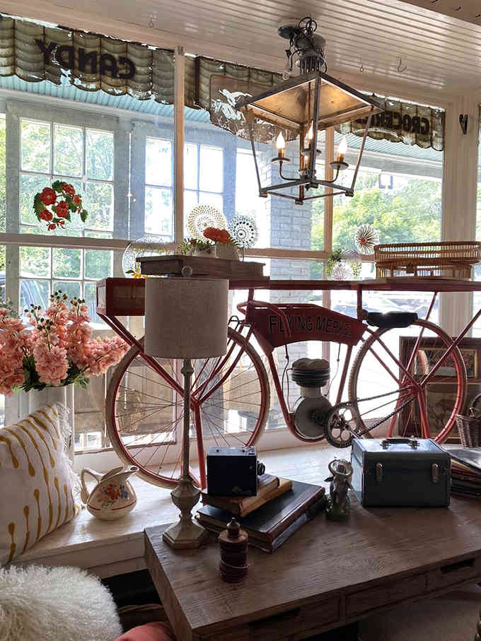 That vintage bicycle display proves some decorators are just showing off, and we're absolutely here for it.