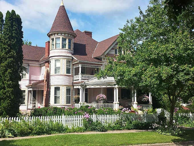 Victorian homes like this beauty show that Viroqua's residents have always appreciated craftsmanship and a good turret.