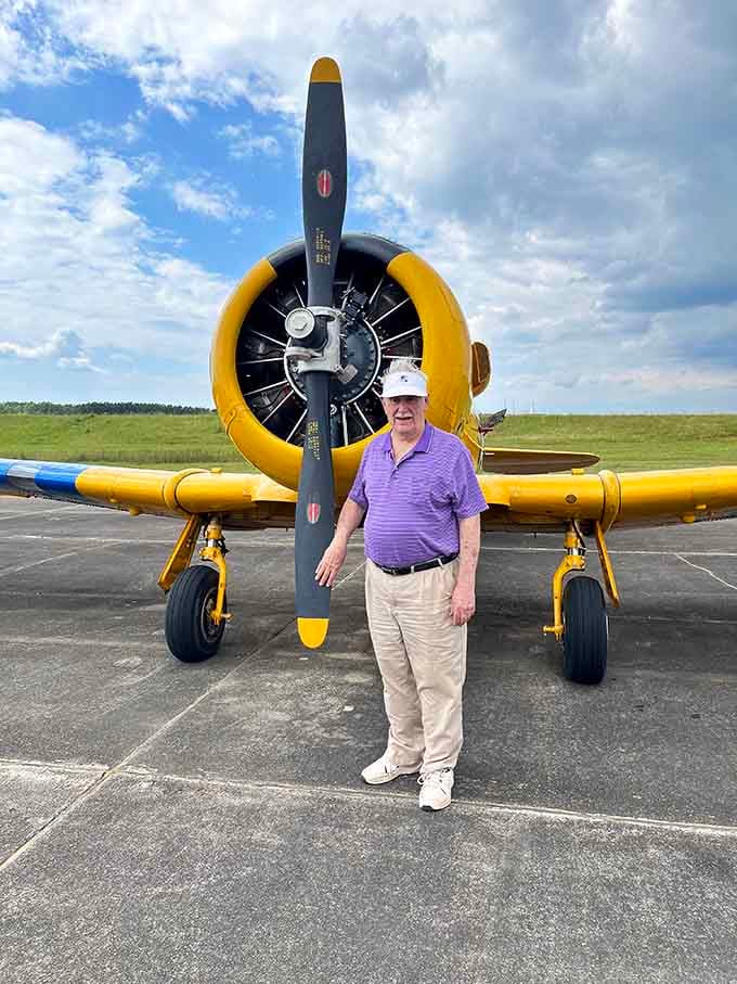 Standing in front of 600 horsepower of vintage aviation excellence tends to put that grin on everyone's face.