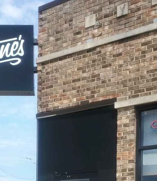 amazing food illinois tavern ftr