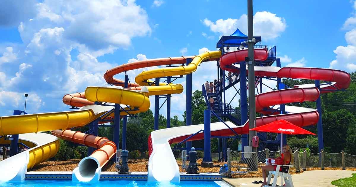 You'll Want To Spend All Summer At This Amazing Kentucky Waterpark