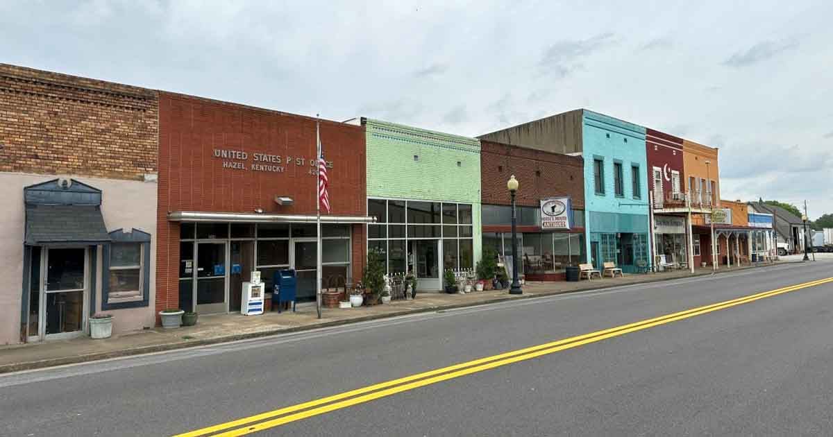 This One Kentucky Town Is An Antiquing Goldmine