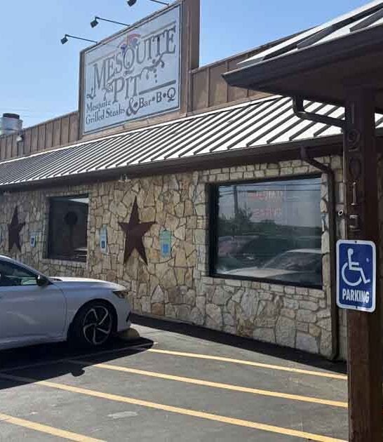 bbq restaurant experience texas ftr