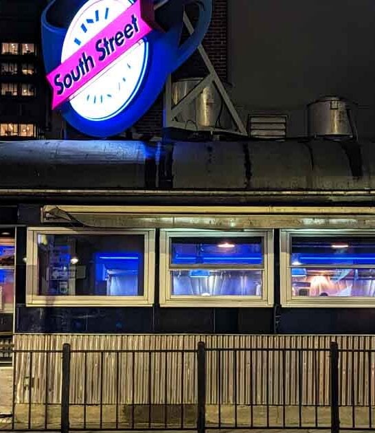 beloved massachusetts diner clock ftr