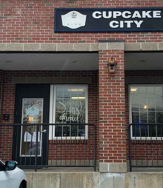 best cupcakes massachusetts bakery ftr