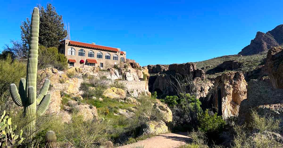 You'll Want To Spend Forever In This Breathtaking Arizona Garden