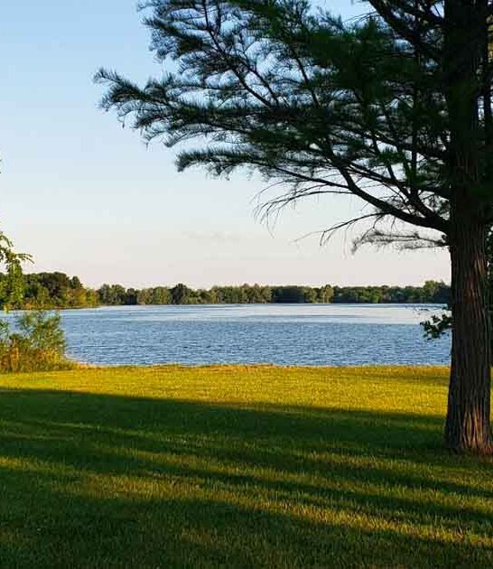 breathtaking secret lake illinois ftr
