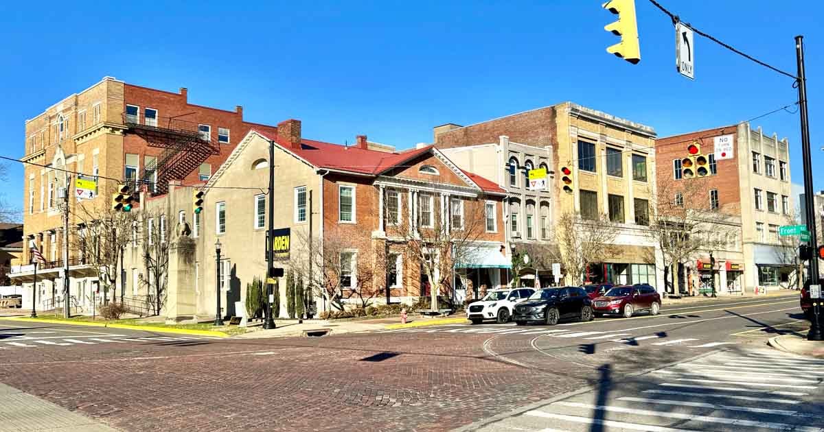 This Budget-Friendly Ohio Town Has Retirees Living Their Best Lives