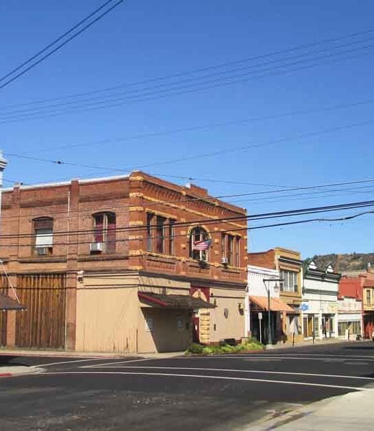 Ditch The Big City For This Underappreciated California Town Built For Simple Living
