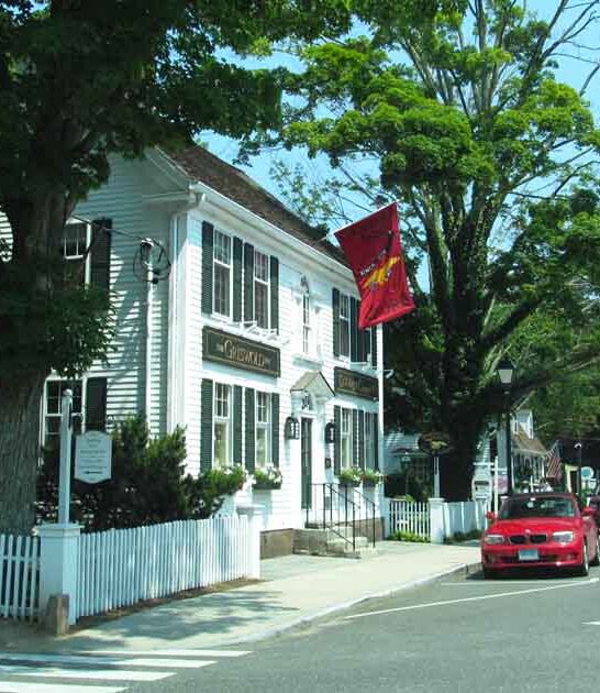 charming connecticut town friendly ftr