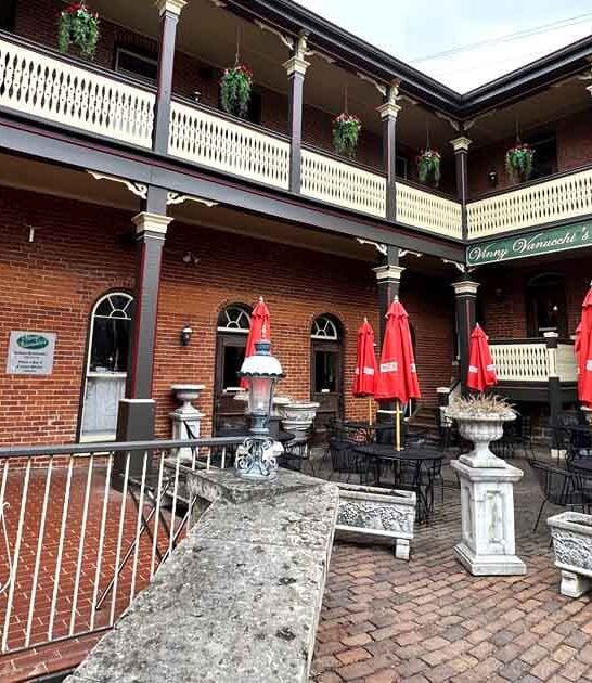 charming eatery illinois date ftr