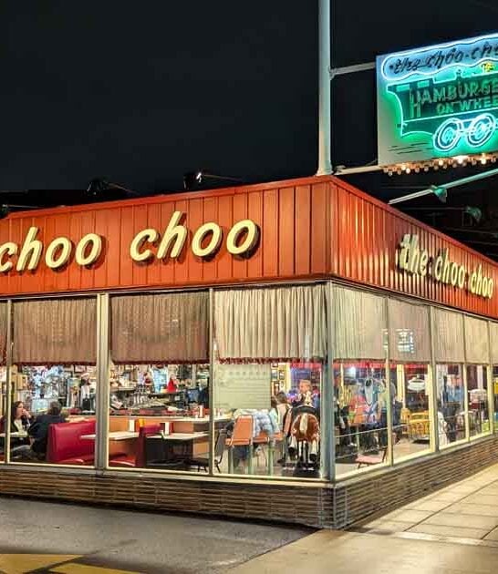 charming illinois restaurant fun ftr
