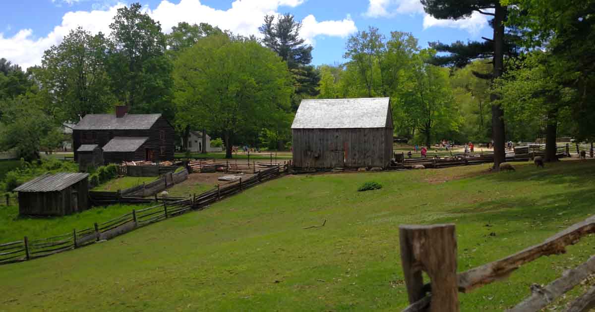 Most People Don't Know These 8 Charming Massachusetts Towns Even Exist