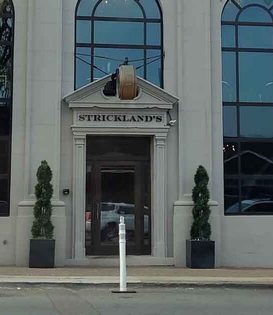 The Dry-Aged Ribeye At This Historic New Jersey Steakhouse Is Absolutely Legendary