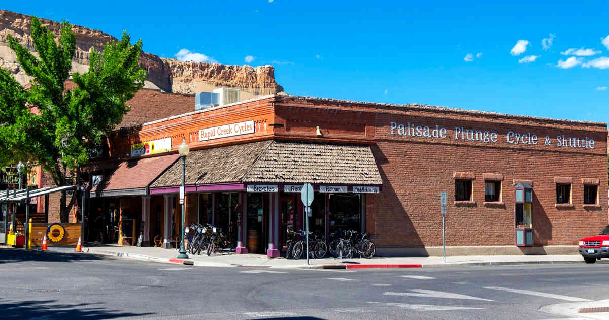 These 10 Small Towns In Colorado Are Blissfully Free From The Noise Of ...
