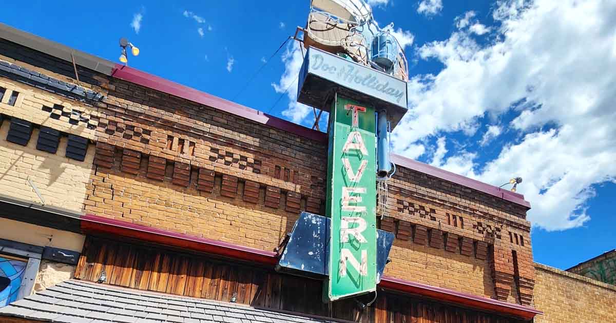This Timeless Restaurant In Colorado Is The Closest You'll Ever Get To ...