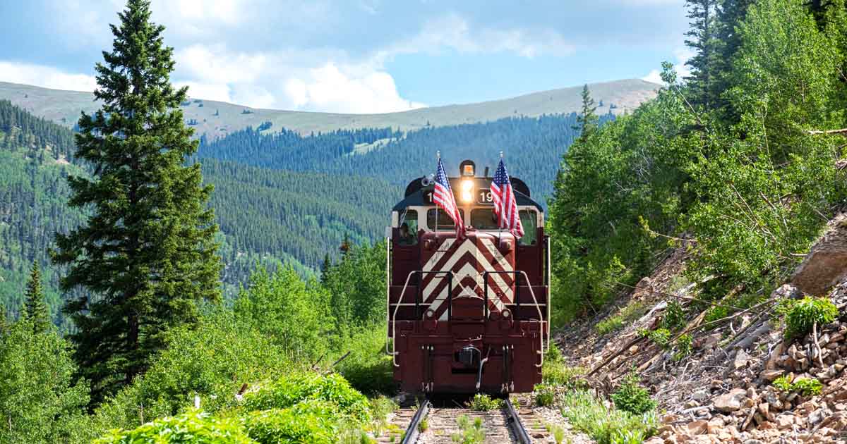 7 Colorado Train Rides That Will Remind You How Beautiful This State ...