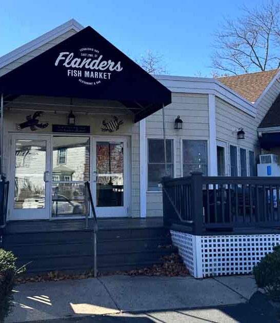 connecticut otherworldly seafood joints ftr