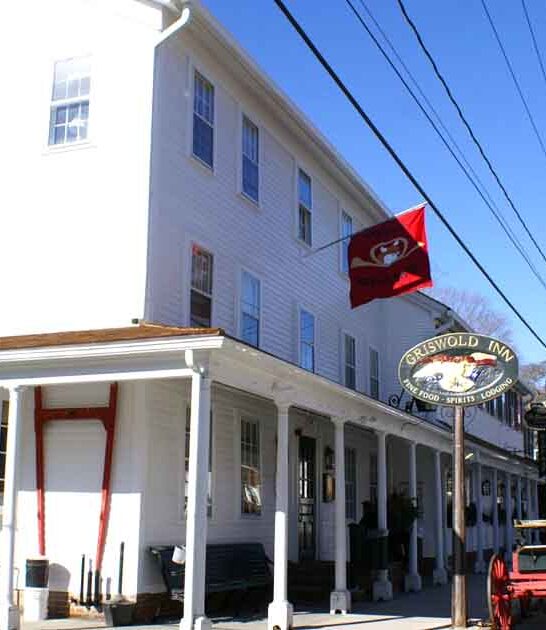connecticut tiny lovely towns ftr