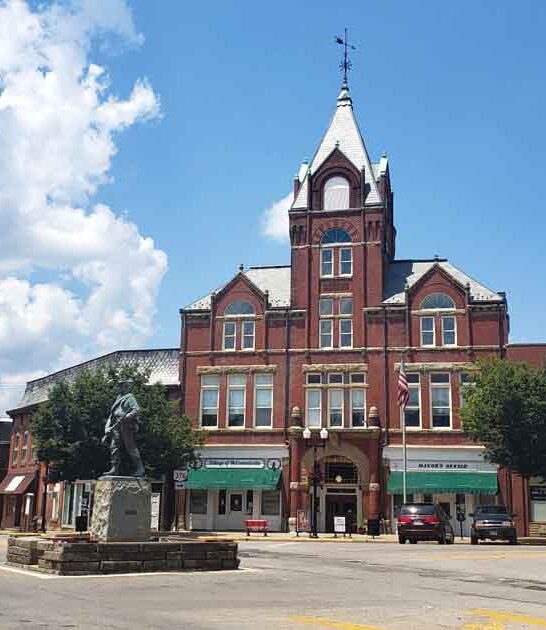 creepiest town theater ohio ftr