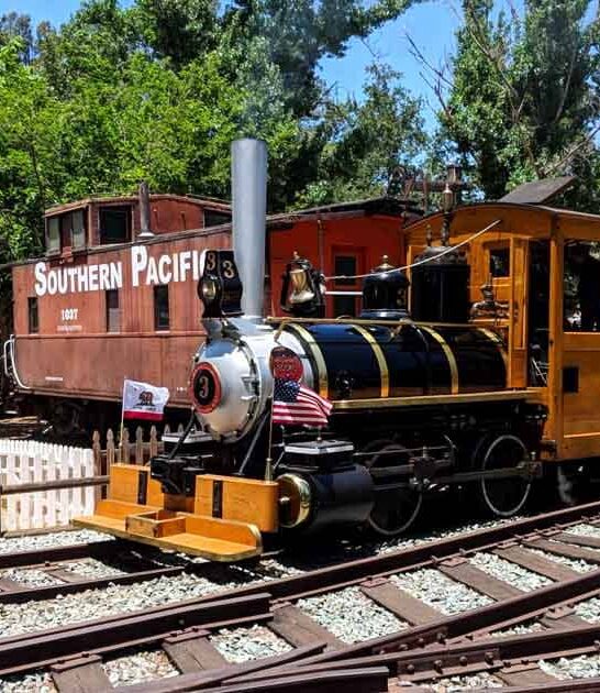 enchanting era train california ftr