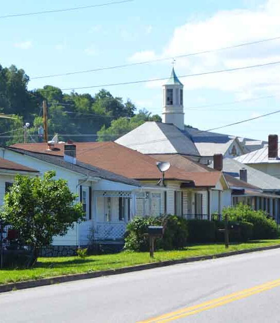 escape quiet virginia town ftr