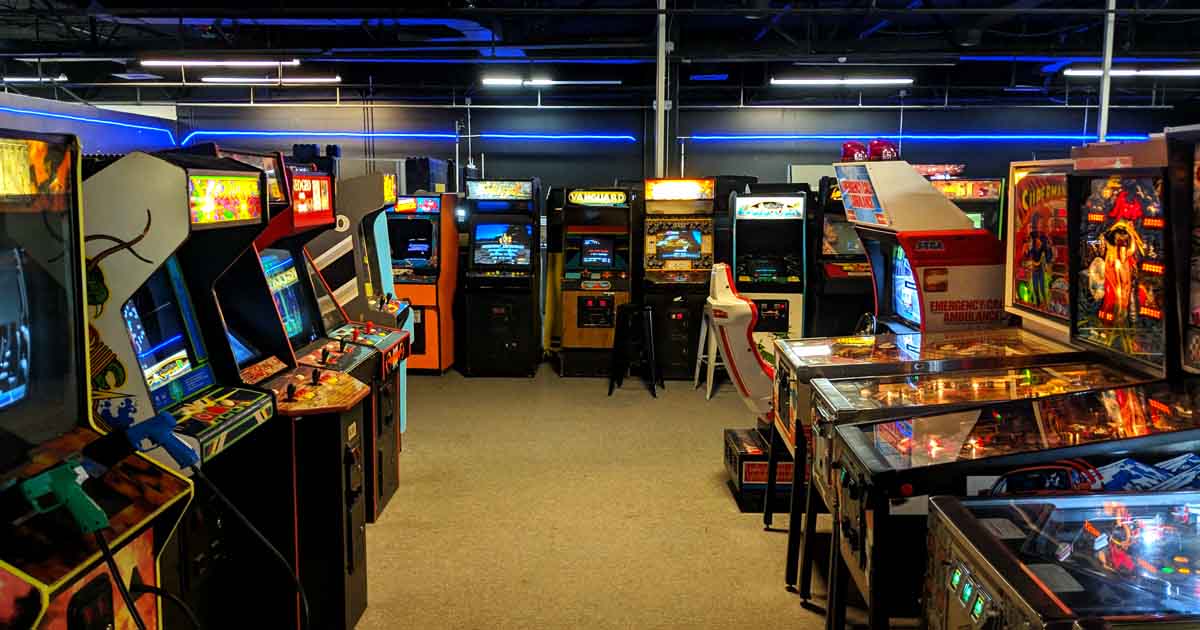The Whole Family Will Love This Throwback Retro Arcade In Alabama