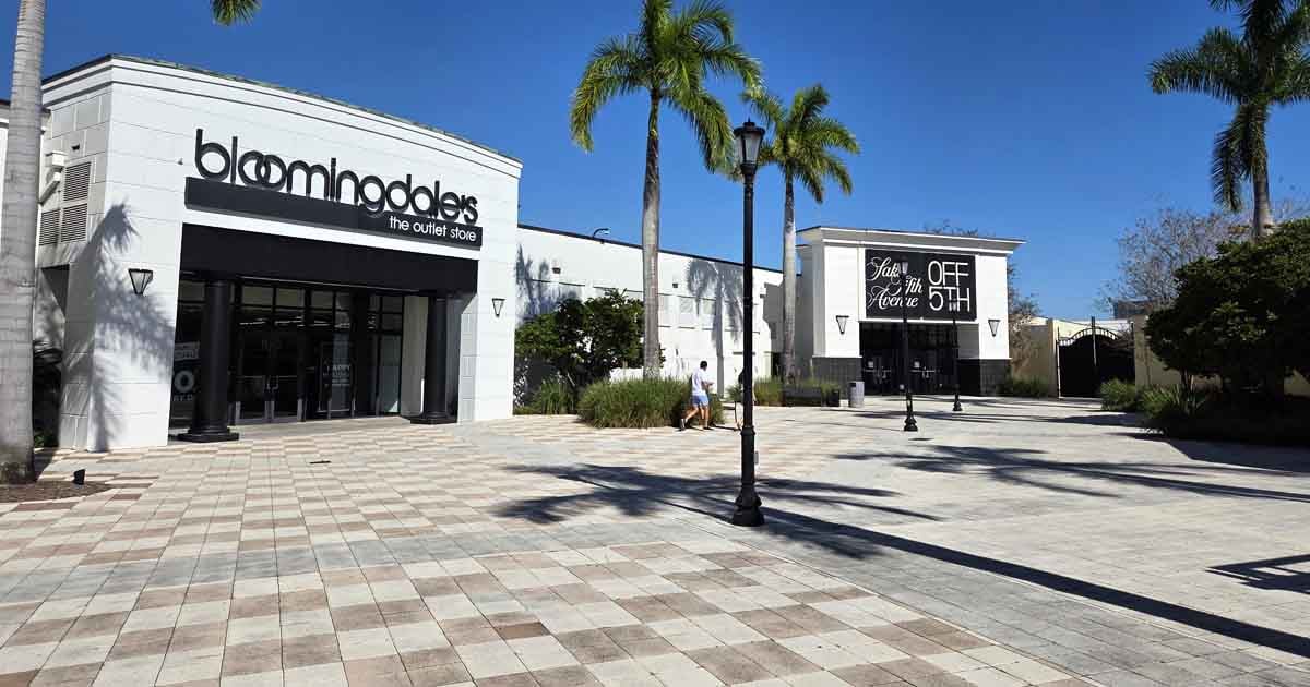 You Won't Believe How Far $50 Goes At This Enormous Florida Outlet Mall