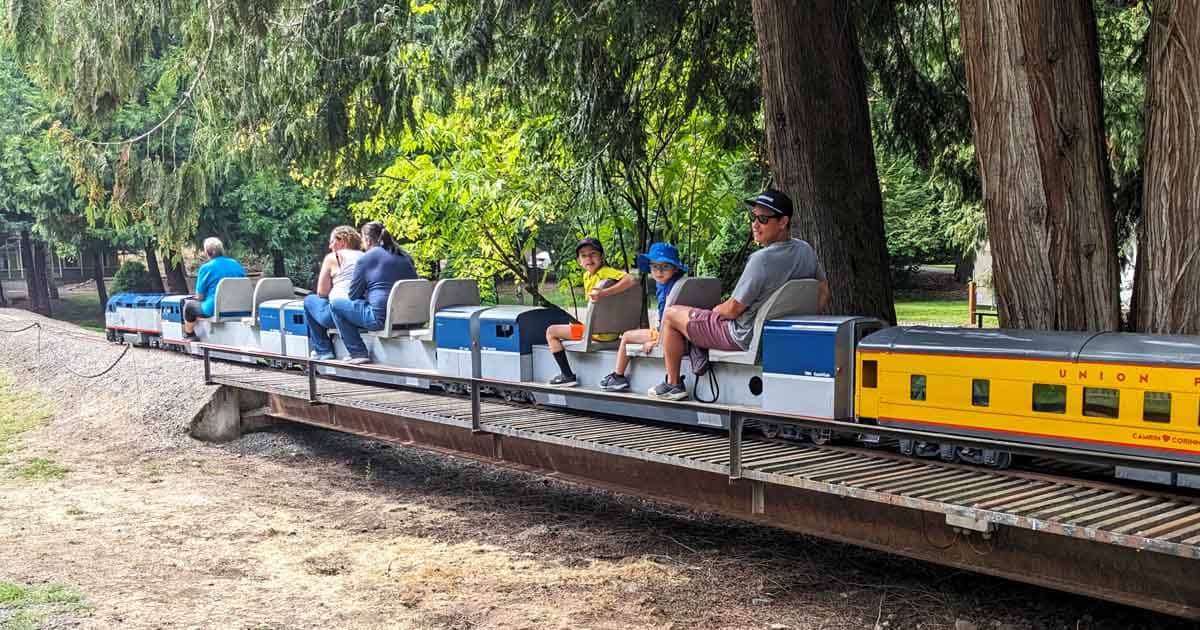 One Of The Most Fascinating Train Parks In America Is Right Here In Oregon