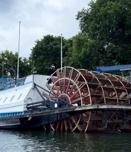 floating like museum oregon ftr