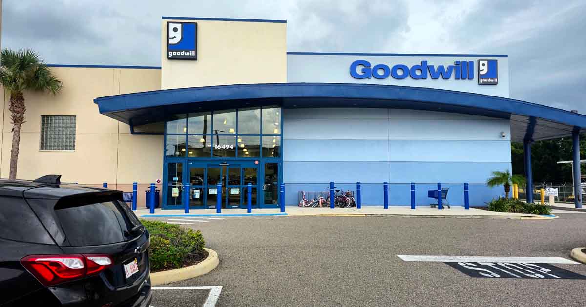 The Unbelievable Thrift Store In Florida Where You Can Score Amazing ...