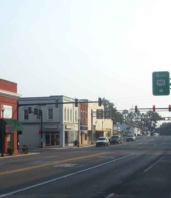 florida retire comfortable town ftr