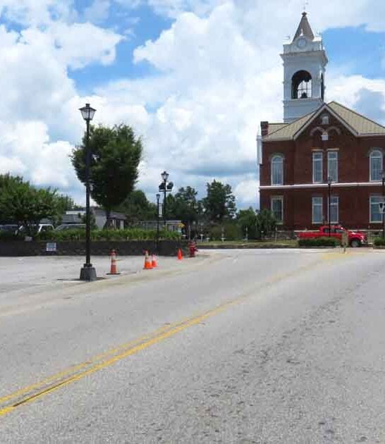 9 Perfectly Peaceful Small Towns In Georgia Where You Can Truly Unwind