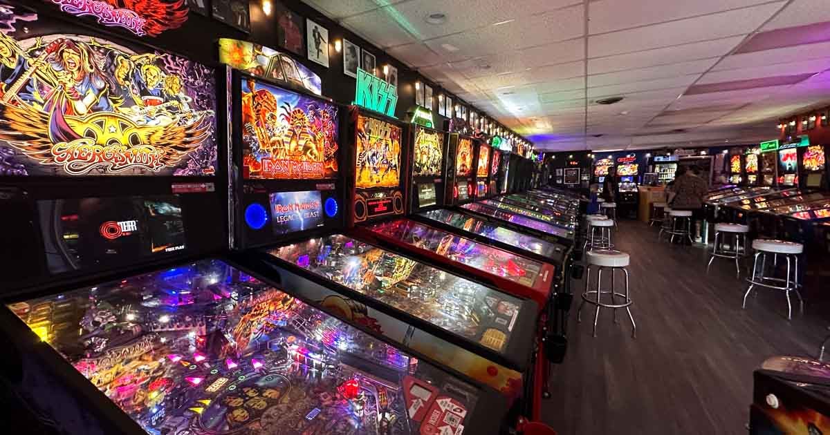 This Throwback Georgia Arcade With 150+ Games Will Make You Feel Like A ...