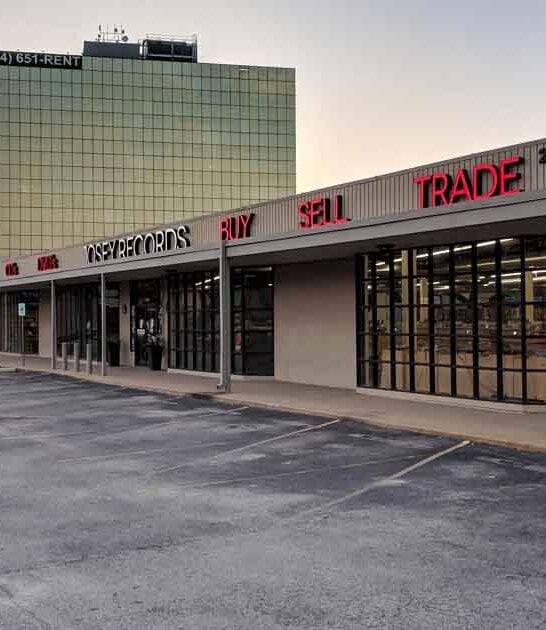 giant texas music store ftr