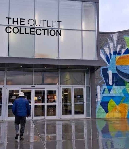 gigantic outlet mall washington ftr