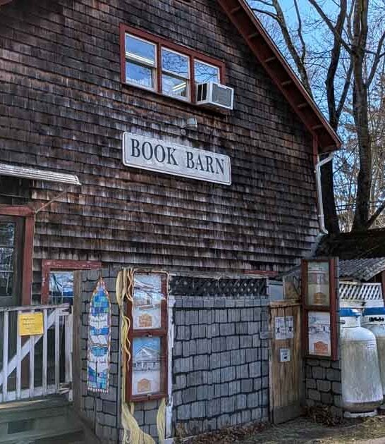 hidden connecticut book warehouse ftr