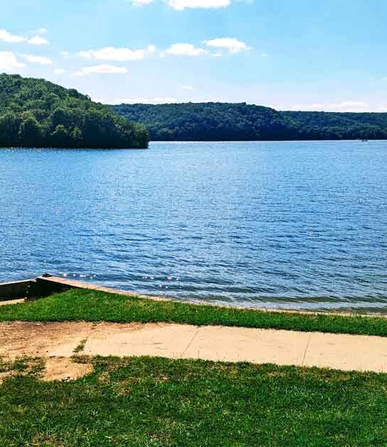 hidden lake beach missouri ftr