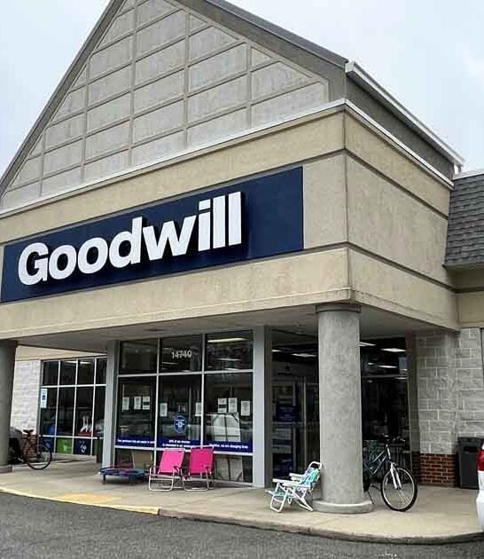 hidden secondhand shop virginia ftr