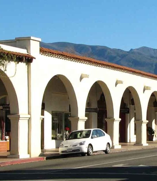 hiking mountain town california ftr