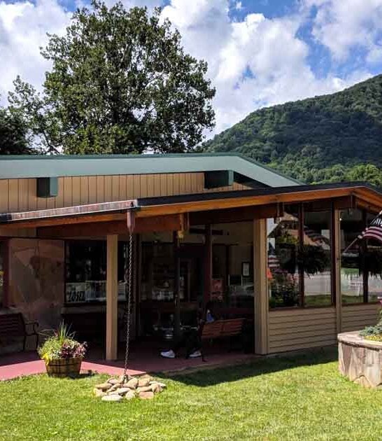 iconic breakfast north carolina ftr