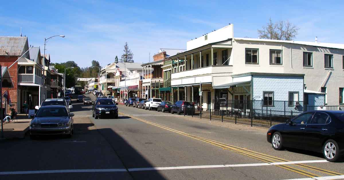 You'll Swear This Storybook California Town Was Designed For A Hallmark ...