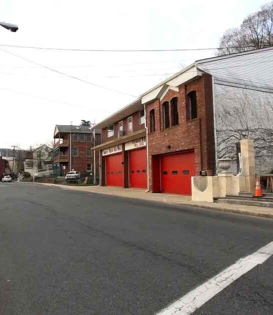 idyllic new york town ftr