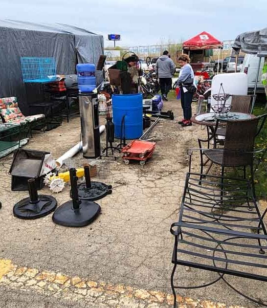 illinois flea market giant ftr