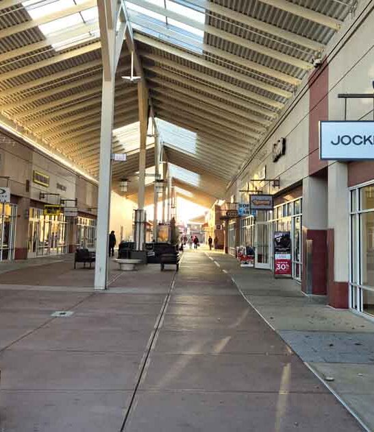 illinois home outlet mall ftr