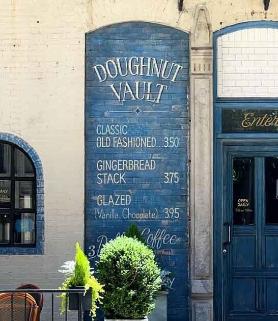 illinois tiny bakery donuts ftr