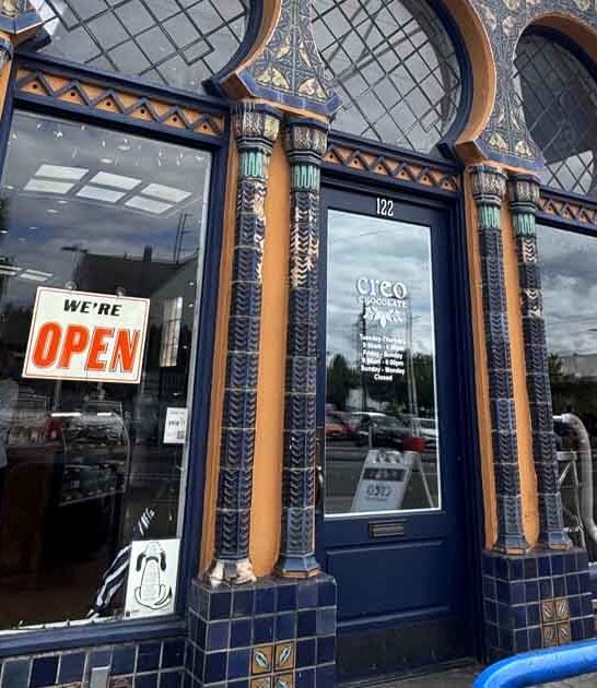 inside oregon chocolate factory ftr