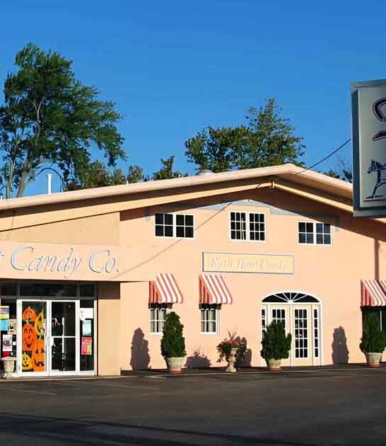 kentucky charming chocolate shop ftr