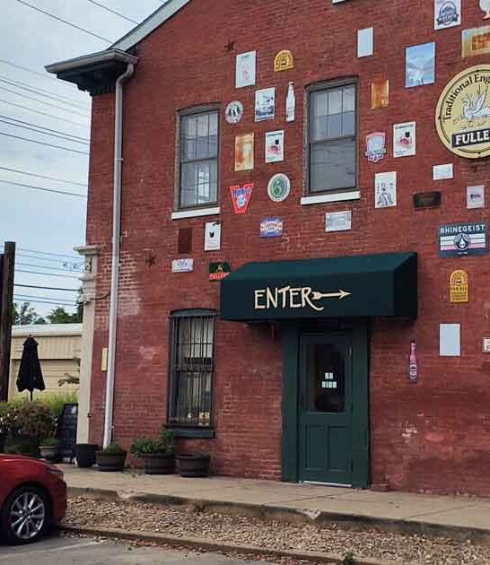 kentucky hidden pub warmth ftr