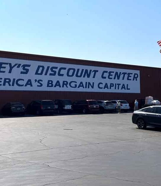 legendary indiana discount store ftr